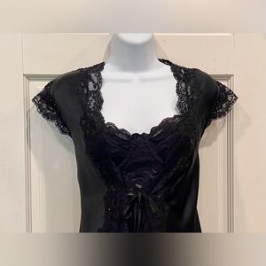 Soma | Intimates & Sleepwear | Soma Gorgeous Black Satin And Lace Robe ...